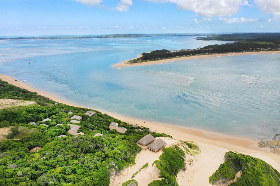 Machangulo Beach Lodge - Mozambique | PANGEA Travel